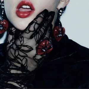 Zara | Jewelry | Zara Resin Spider Heart Shaped Ring Nwt | Poshmark